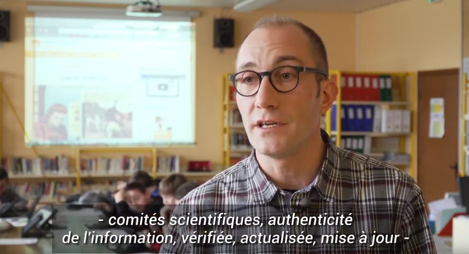 Amelie WALTER, Universalis